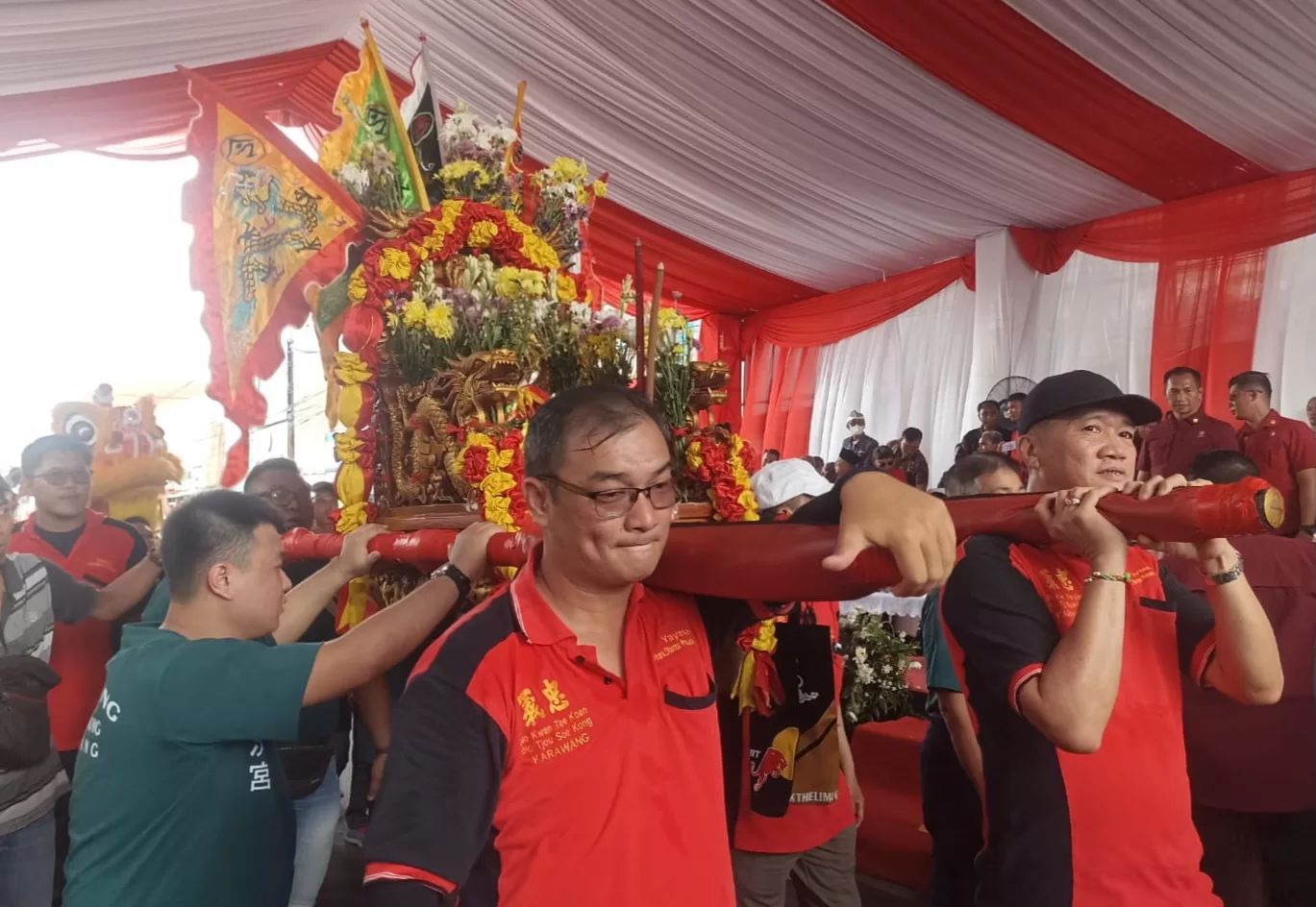 Meriahnya Perayaan Cap Go Meh 2024 di Karawang - AWESH.id