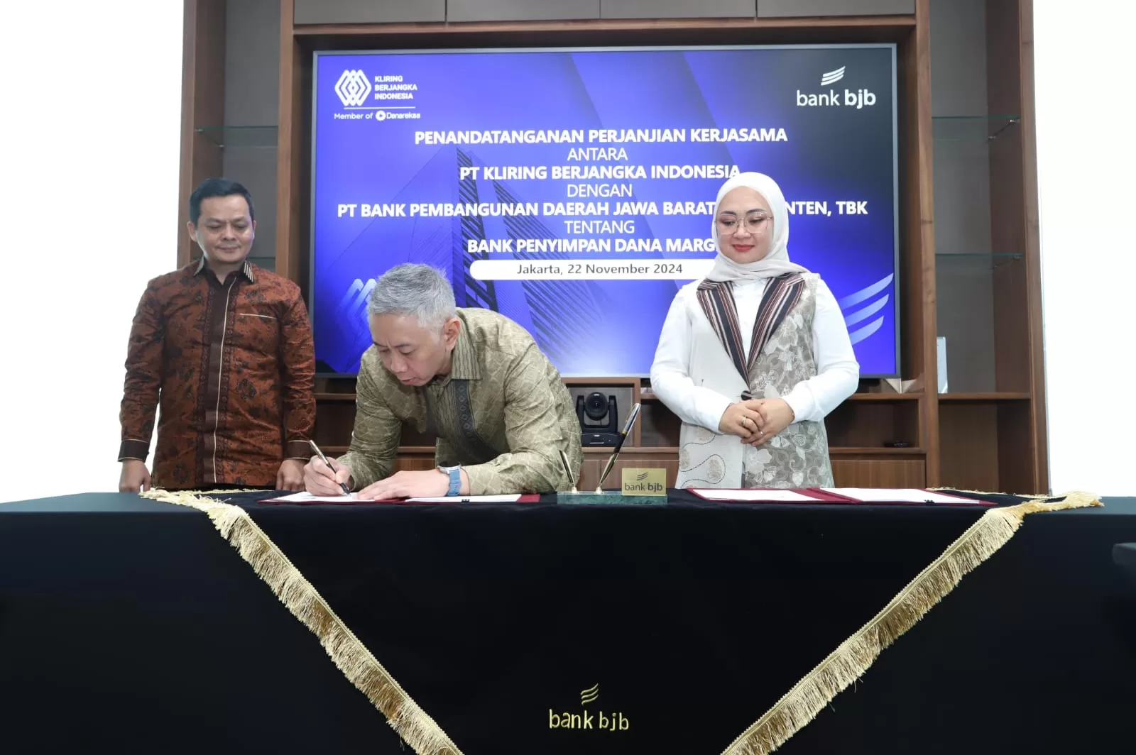 bank bjb Jadi BPD Pertama Penyimpan Dana Margin di Indonesia - AWESH.id